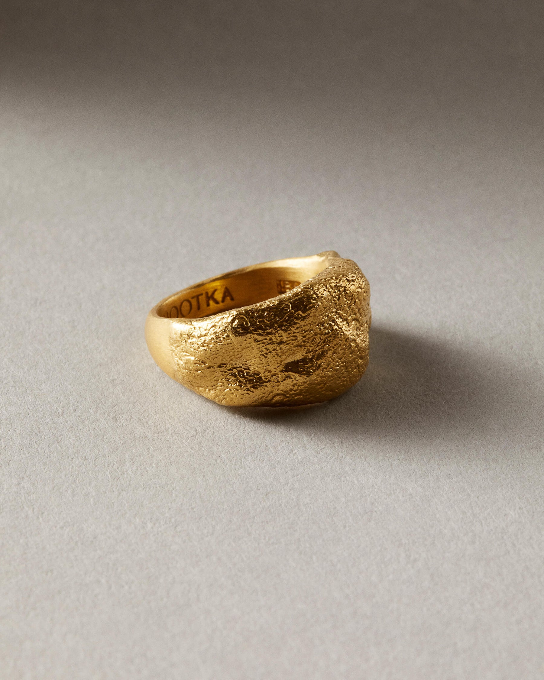 Signet Ring Gold | Nootka Jewelry